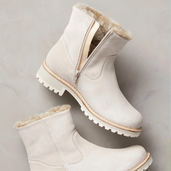 Best Shearling-Lined Boots 2023